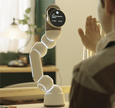 Meet ClicBot: 1000 robots in one