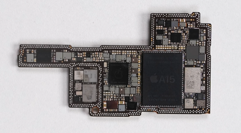 iPhone 13 Pro Max Tear Down