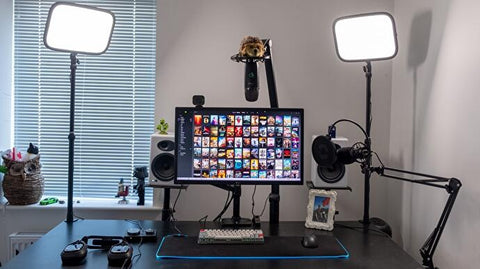 The Ultimate USB Webcam Guide: How to Choose the Best Streaming Camera