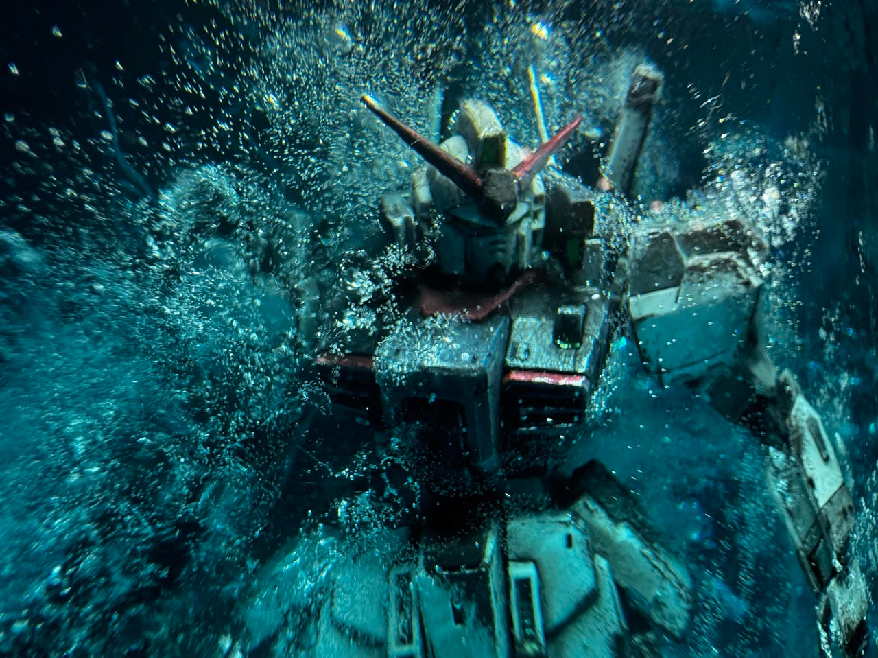 Custom Underwater Gundam Scene Decorations - Takara Model Studio