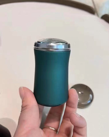 Pocket Size Washable Electric Razor – Peachloft